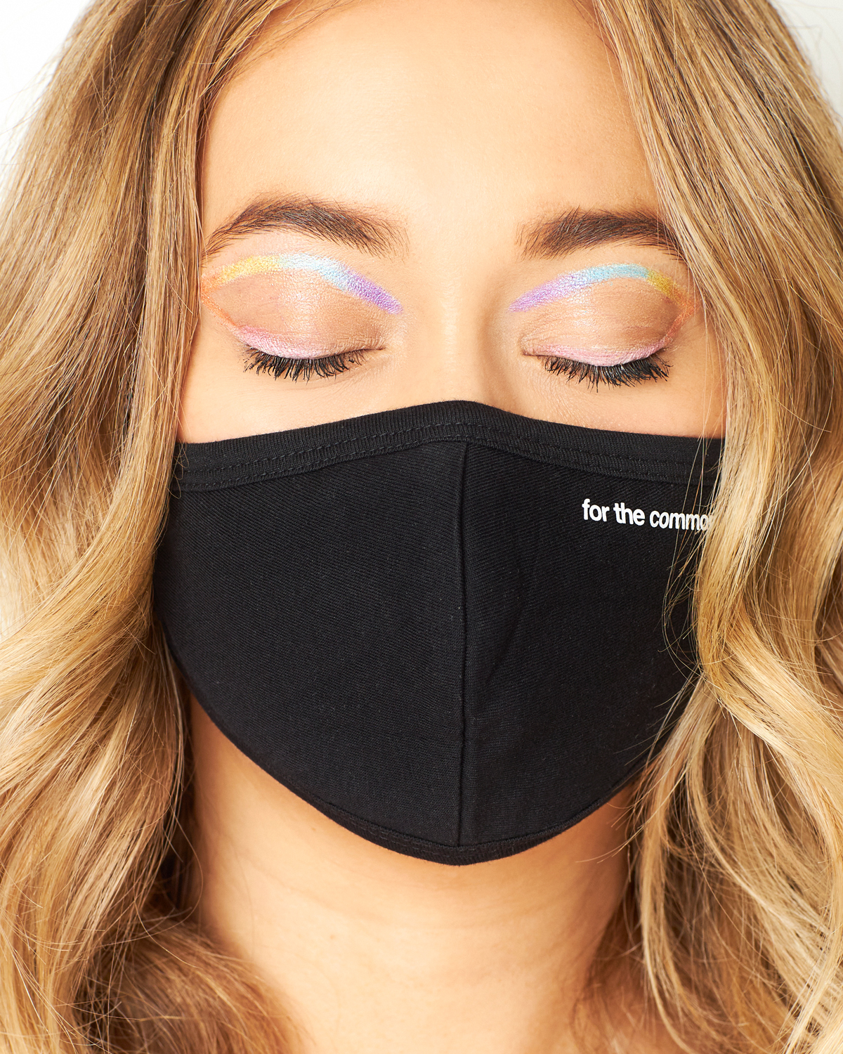 Here's How To Up Your Masked Makeup Game - En Route Beauty