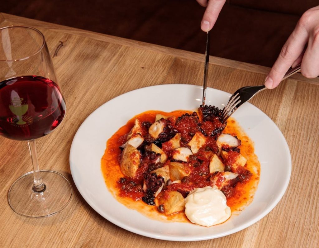 Here’s Where To Eat, Sip And Stay This February - En Route