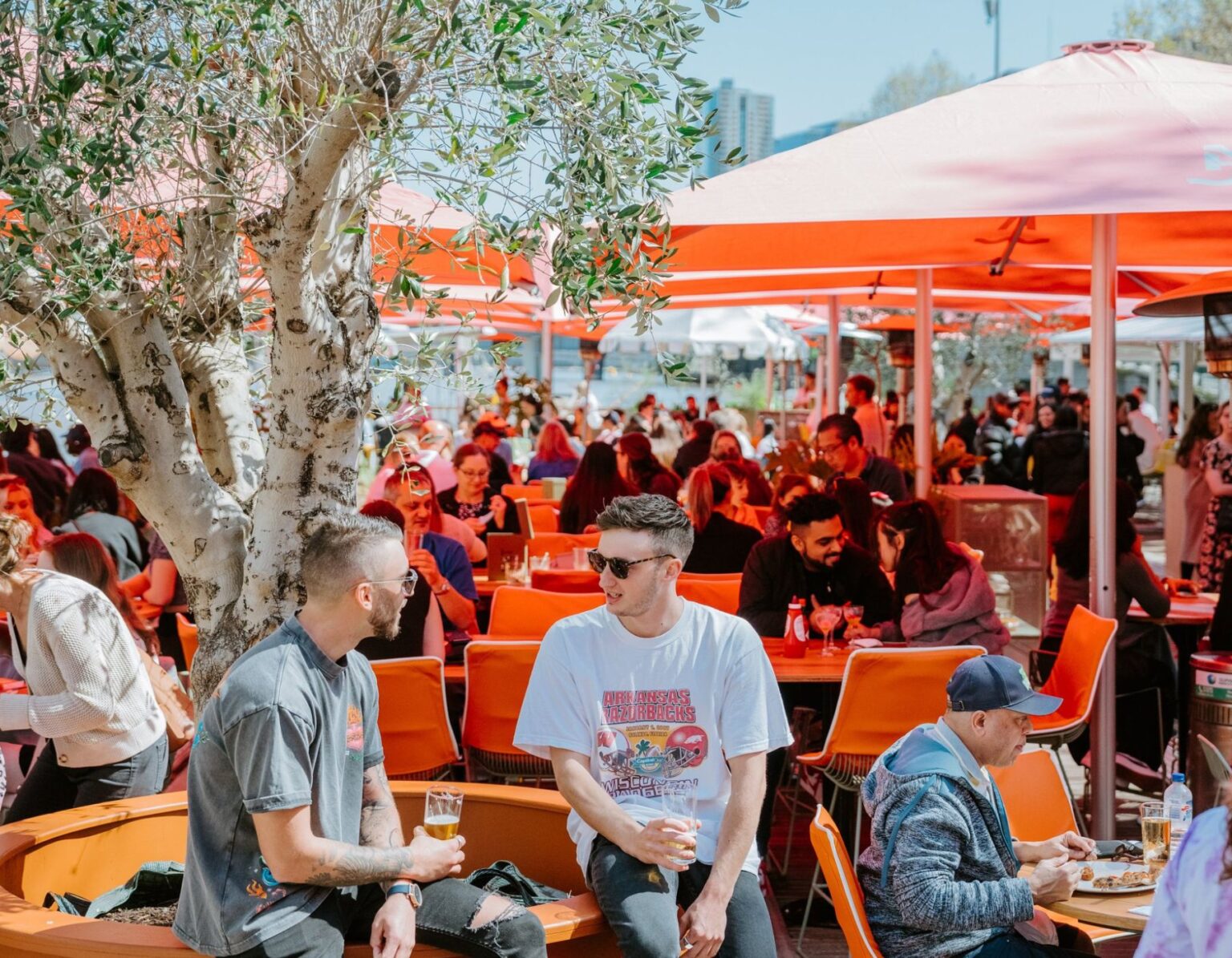 20 Locations For The Best Christmas Lunch This Year 2022 - En Route