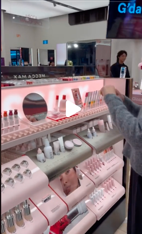 PSA: You Can Now Buy Glossier In Australia - En Route